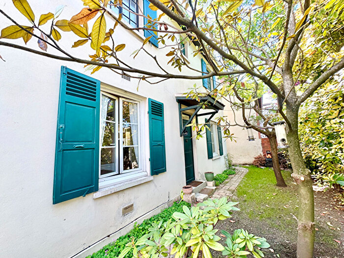 Maison à vendre - Fontenay-sous-Bois, Plateau - 3 pièces - 2 chambres