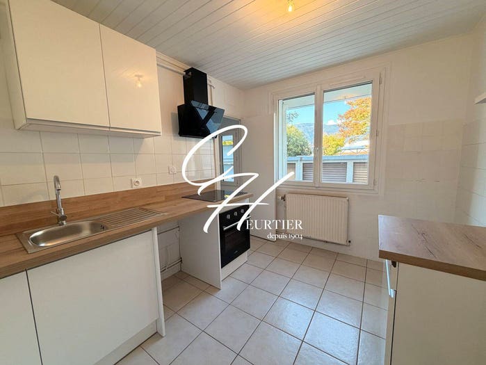 Le Murier-La Galochère, Saint-Martin-d'Hères - Appartement 4 pièces à louer