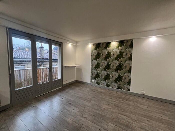 Appartement à louer - Bordeaux, Nansouty - 1 pièce
