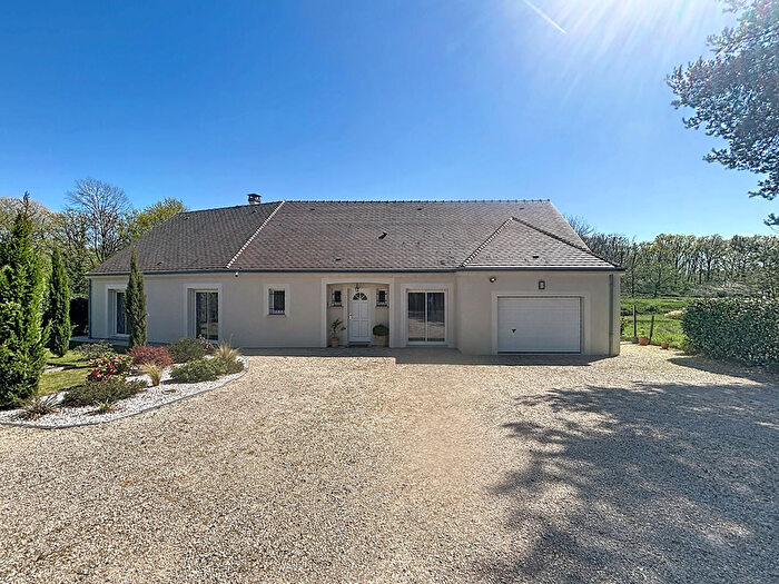 Maison à vendre - Ligny-le-Ribault - 6 pièces - 5 chambres