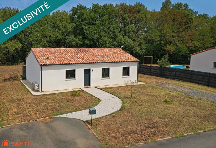 Maison 5 pièces à vendre à Montdragon