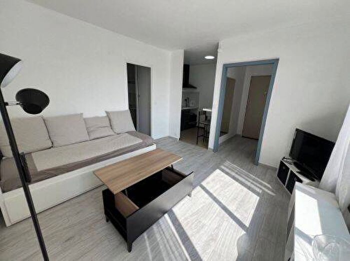 Appartement 1 pièce à louer - Centre Ville, Suresnes