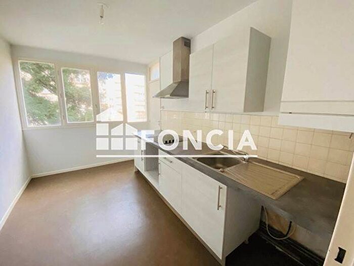 Appartement à louer - Dufau-Tourasse, Pau - 3 pièces - 2 chambres