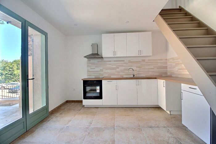 Appartement à louer - Flayosc - 2 pièces - 1 chambre