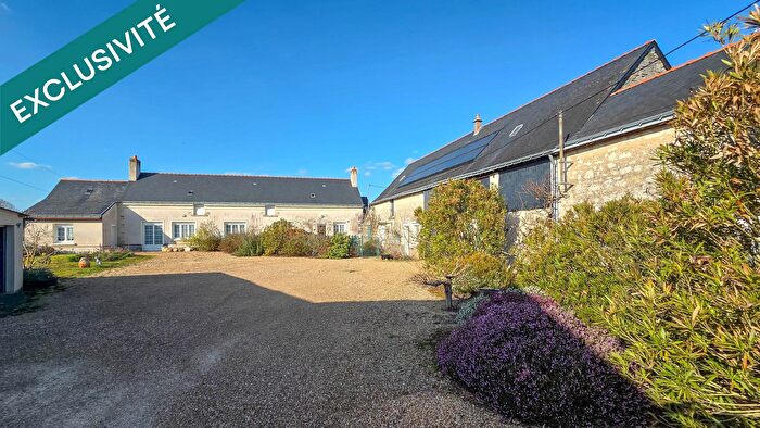 Maison à vendre - Vernoil-le-Fourrier - 7 pièces - 3 chambres