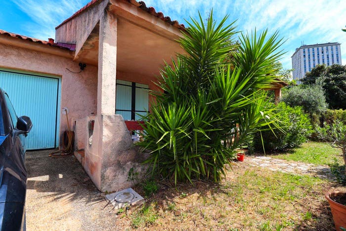 Marseille 12ème arrondissement - Maison 4 pièces à louer