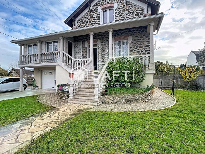 Maison à vendre - Villemomble, Centre-ville, Orangerie - 7 pièces - 5 chambres