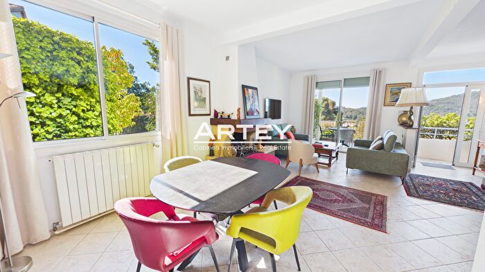 Maison 5 pièces à vendre - Carqueiranne