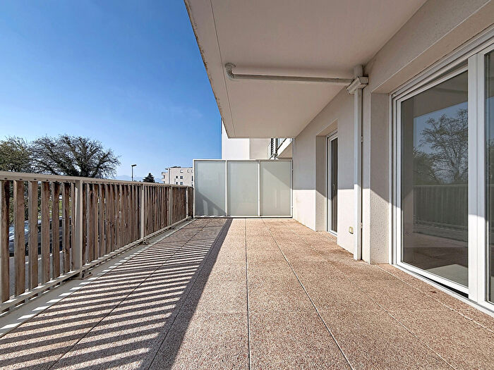 Appartement à vendre - Saint-Cyprien, Village, Zone dActivité - 2 pièces - 1 chambre