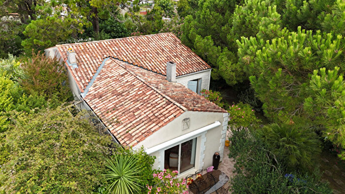 Saint-Georges-d'Oléron, Saint-Georges-d'Oléron, Chéray, Sauzelle : Maison 5 pièces à vendre
