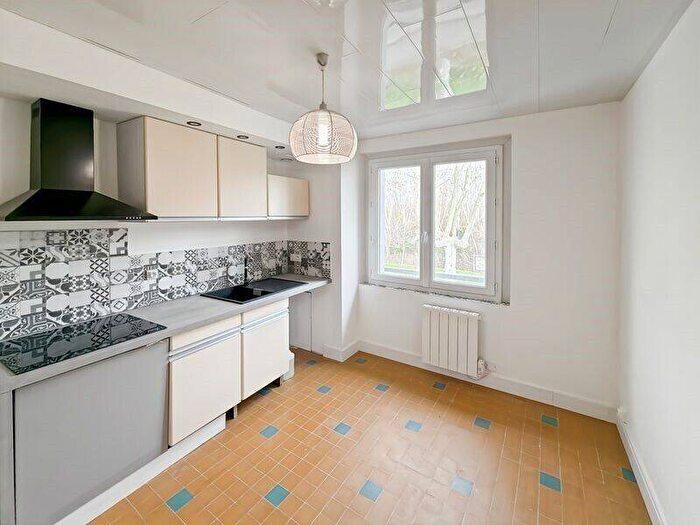 Appartement à louer - Est, Fleurance - 3 pièces - 2 chambres