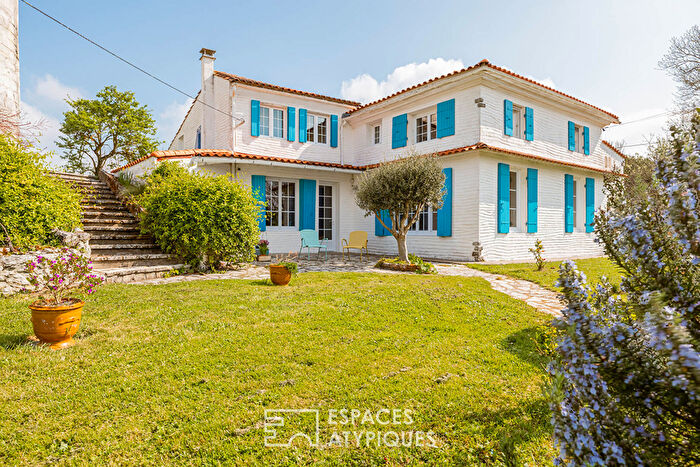 Maison à vendre - Saint-Fort-sur-Gironde - 6 pièces - 2 chambres