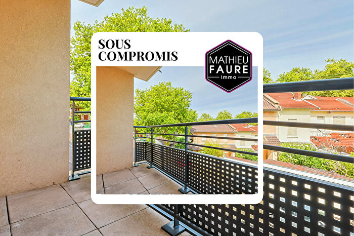 Appartement à vendre - Vénissieux, Parilly - 2 pièces - 1 chambre