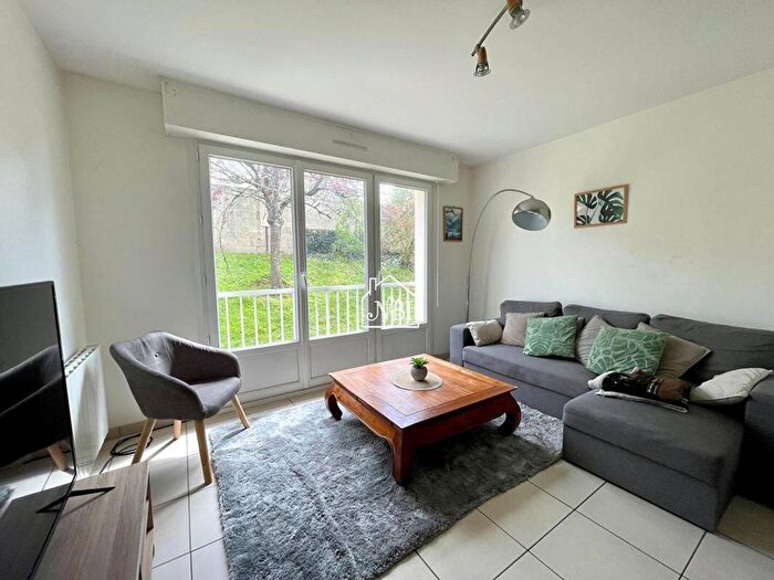 Pillerie-Bootz, Laval : Appartement 2 pièces à louer