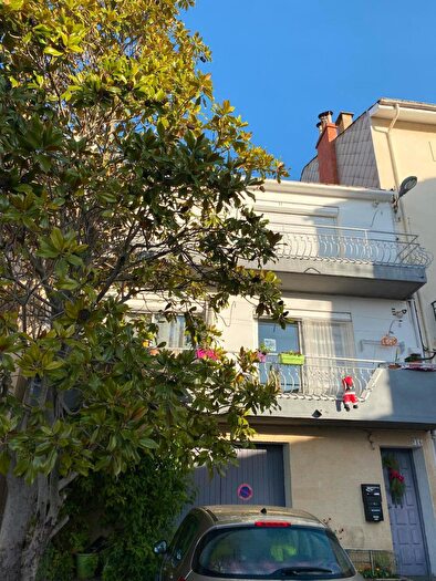 Appartement à louer - Béziers, Perch des Moulins, Font Neuve, Terries - 3 pièces - 2 chambres