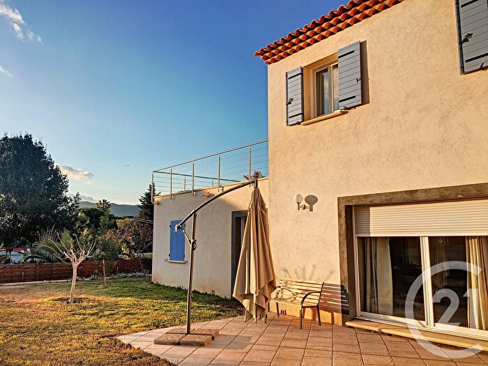 Maison à louer - Cannes, Bocca Sud - 4 pièces - 3 chambres