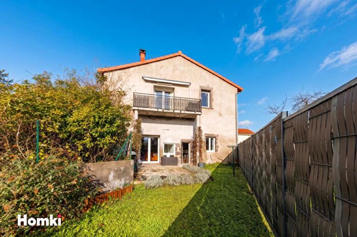 Maison 4 pièces à Riom, à vendre