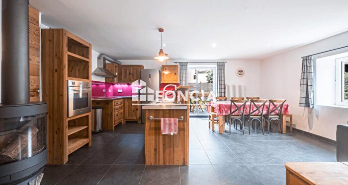 Maison 5 pièces à Chamonix-Mont-Blanc, Lavancher, Joux, Les Iles, Grassonet, à vendre