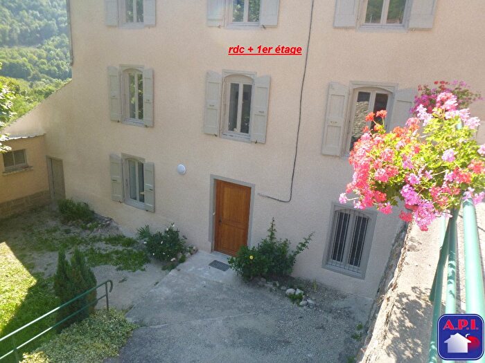 Appartement 4 pièces à Tarascon-sur-Ariège, à louer