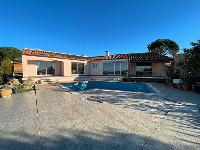 Maison à vendre - Vendres - 6 pièces - 4 chambres