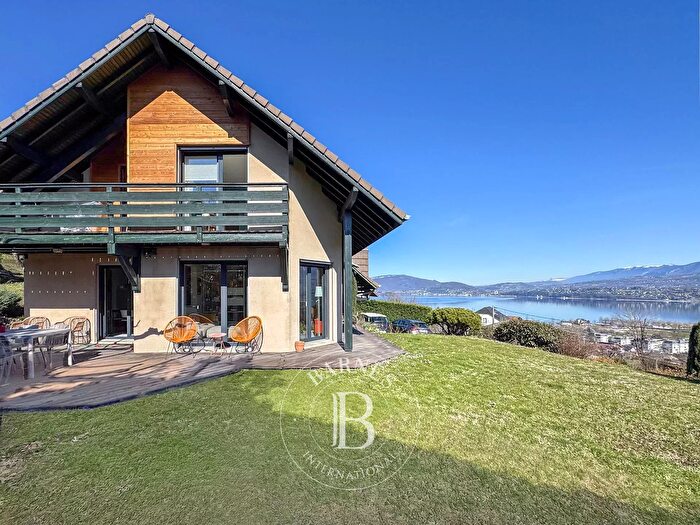 Maison à vendre - Aix-les-Bains - 6 pièces - 3 chambres