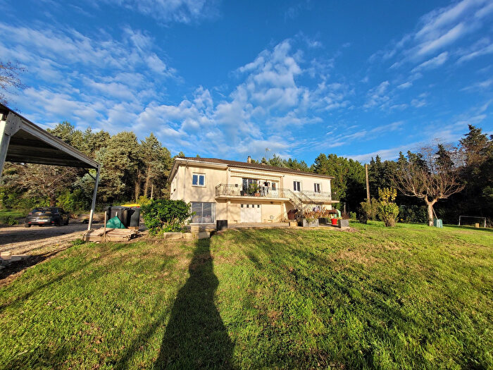 Maison à vendre - Virazeil - 6 pièces - 6 chambres