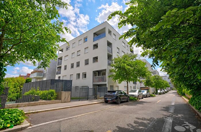 Vénissieux, Centre-ville - Appartement 2 pièces à vendre
