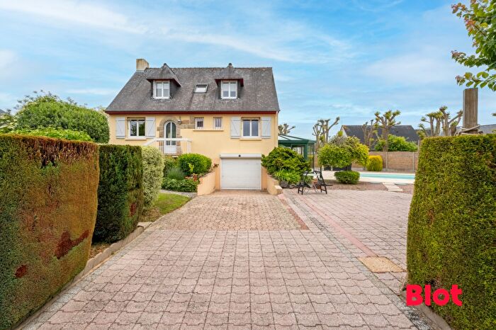 Saint-Benoît-des-Ondes : Maison 6 pièces à vendre