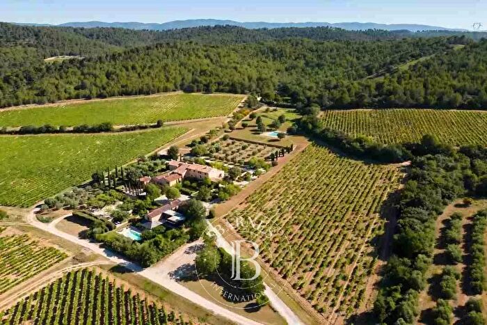 Appartement à louer - Pertuis, Tourrier, Peyrière, Plaines - 4 pièces - 3 chambres