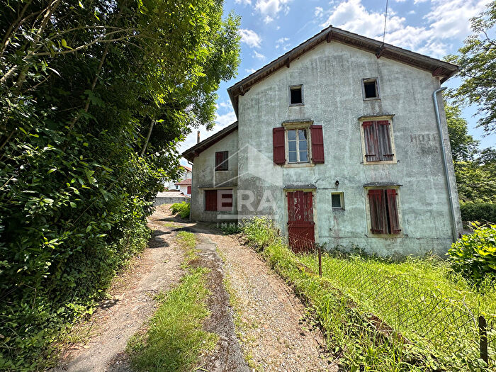 Cambo-les-Bains : Maison 9 pièces à vendre