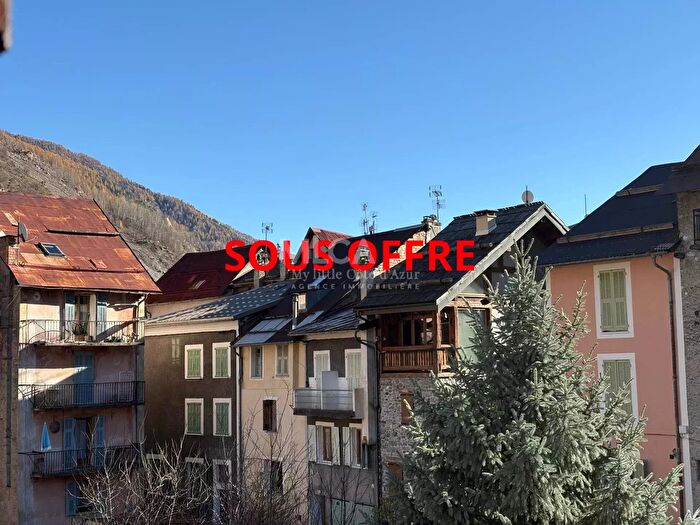 Appartement à vendre - Saint-Étienne-de-Tinée - 2 pièces - 1 chambre