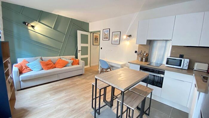 Appartement à louer - Vieux Lille - 1 pièce