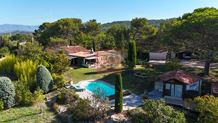 Maison à vendre - Rognes - 7 pièces - 4 chambres