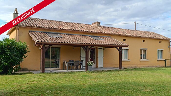 Beaumont-du-Périgord : Maison 3 pièces à vendre