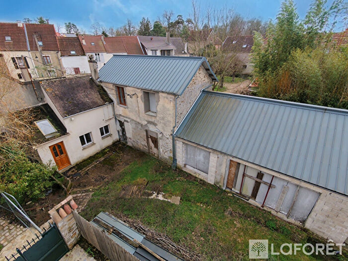 Maison à vendre - Saint-Michel-sur-Orge, Les Glaises - 11 pièces - 9 chambres
