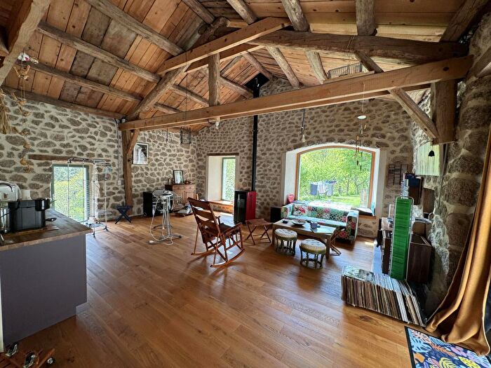 Maison à vendre - Grandrieu - 7 pièces - 3 chambres