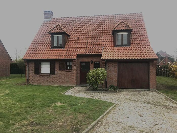 Maison à louer - Avelin - 5 pièces - 4 chambres