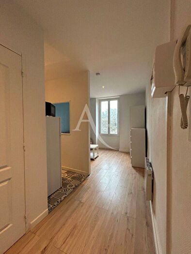 Jonzac : Appartement 1 pièce à louer