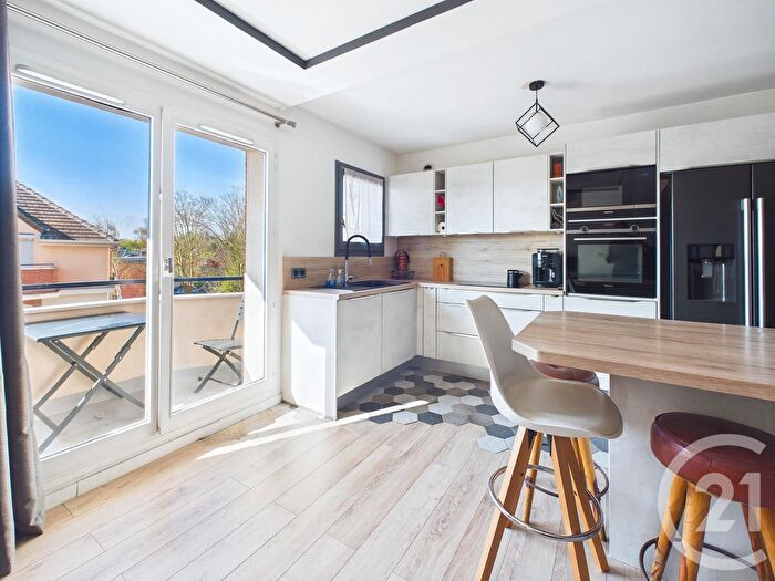 Appartement à vendre - Chilly-Mazarin, Centre-ville - 2 pièces - 1 chambre