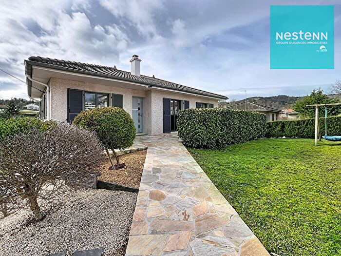 Maison à vendre - Montbrison, Centre-ville - 6 pièces - 4 chambres