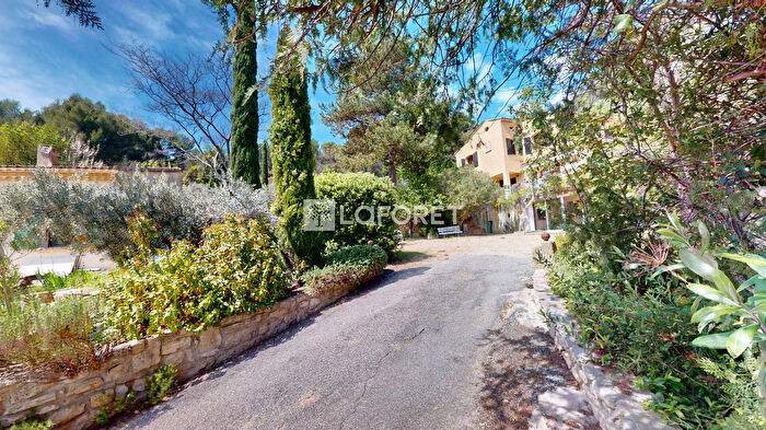 Maison à vendre - Salon-de-Provence, Canourgues - 9 pièces - 4 chambres