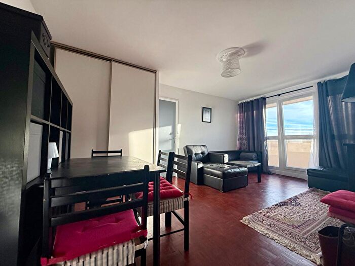 Appartement à vendre - Savigny-sur-Orge, Davout - 2 pièces - 1 chambre