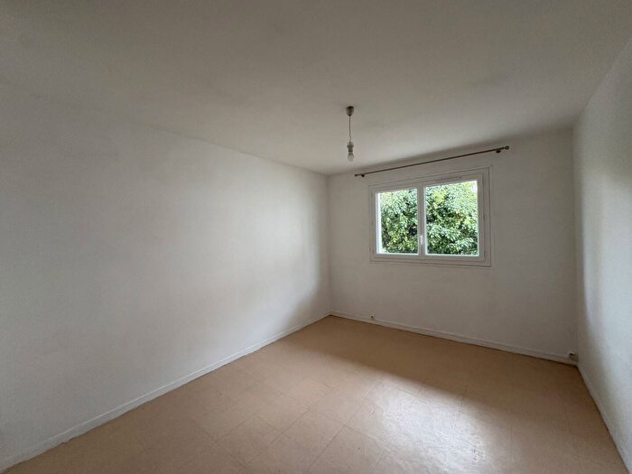 Appartement à louer - Palaiseau - 2 pièces - 1 chambre