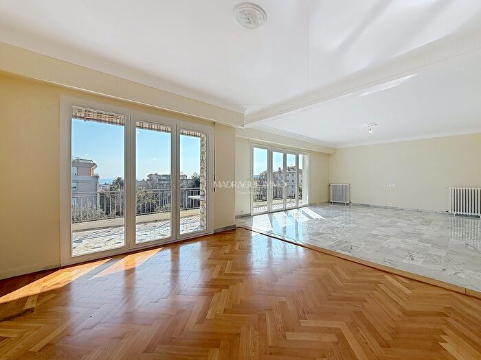 Appartement à vendre - Nice, Rimiez - 5 pièces - 3 chambres