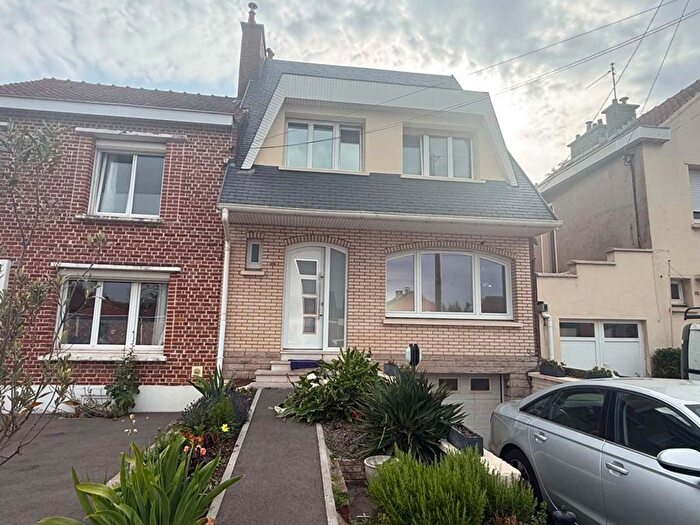 Maison 4 pièces à Dunkerque, Petite Synthe, à vendre