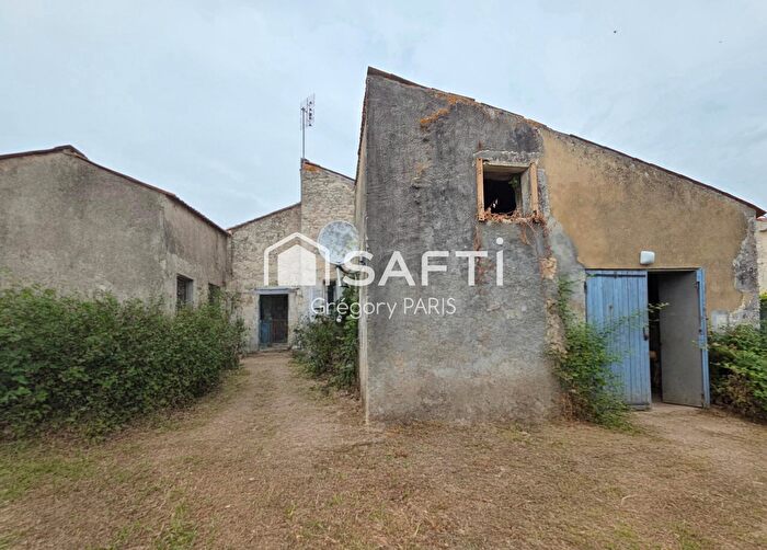 Maison 1 pièce à Pons, à vendre