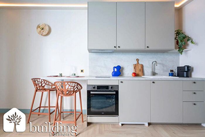 Paris 17ème, La Fourche, Guy Moquet - Appartement 1 pièce à vendre