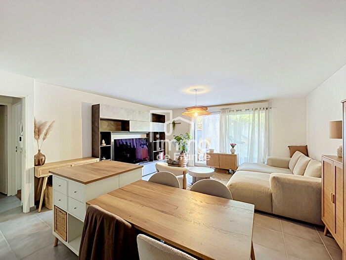 Appartement 2 pièces à Viry, à vendre