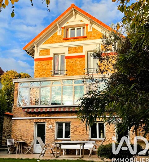 Maison à vendre - Saint-Maur-des-Fossés, Vieux-Saint-Maur - 5 pièces - 3 chambres