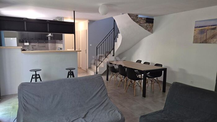 Maison 4 pièces à louer à Toulon, Barbès